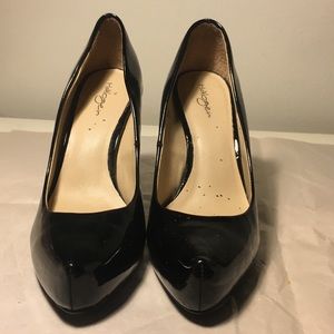 Halogen | Shoes | Halogen Shoes Size 6 Patent Leather Black Wedge ...